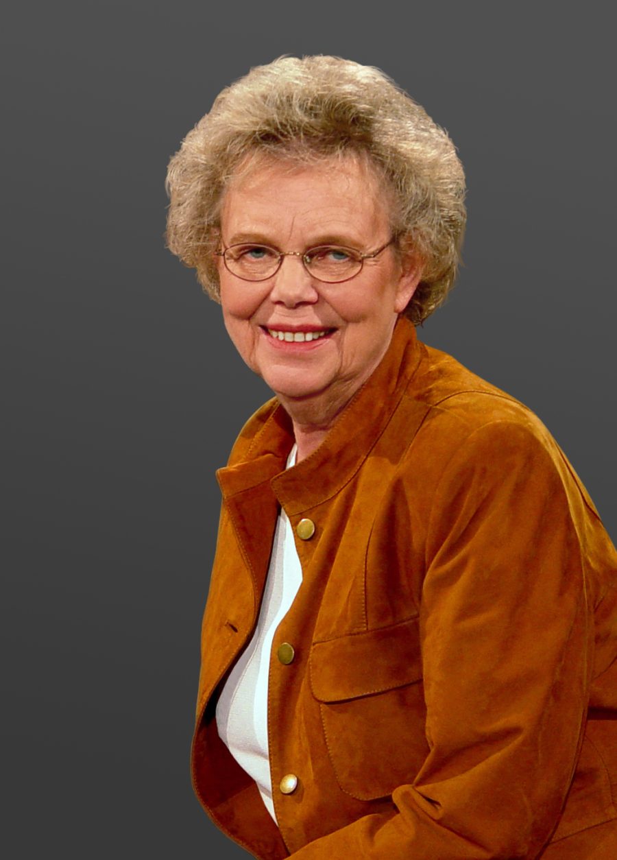 Kari Paulsen, Wife of Former World Church President Jan Paulsen, Dies ...