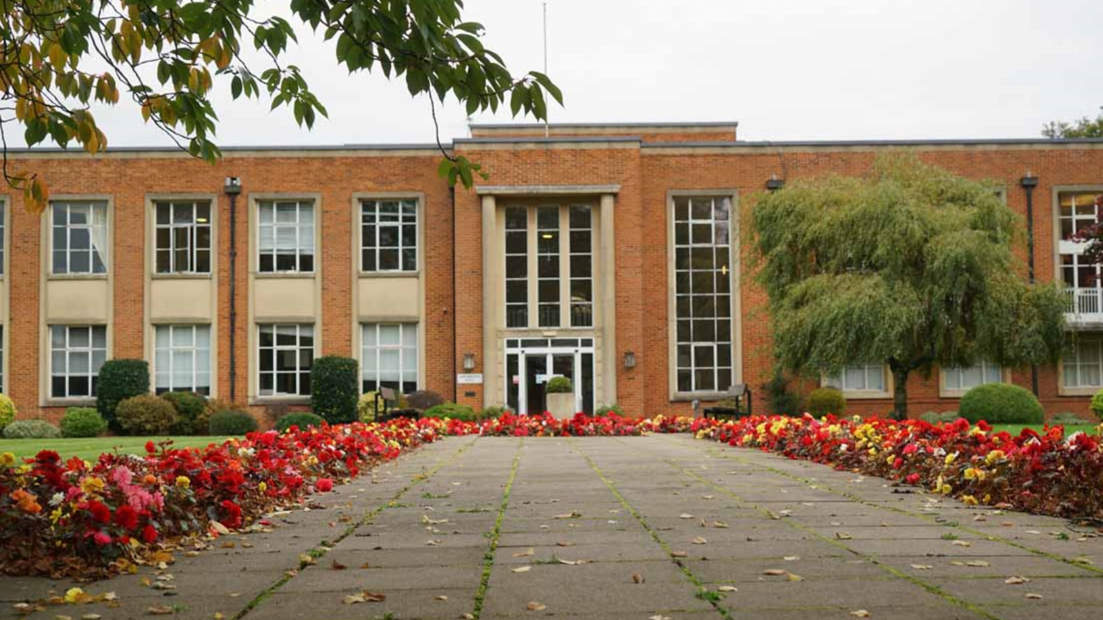 Newbold College of Higher Education looks to the future; An urgent need ...